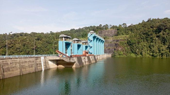 Elevasi Waduk PLTA Koto Panjang Kampar Masih Naik, Tingginya Sudah ...