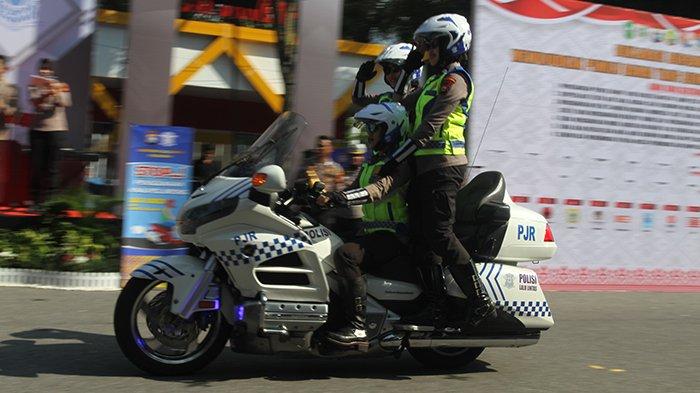 Deklarasi Bersama Tertib Berlalu Lintas Wujudkan Pemilu Damai yang Berkeselamatan di Pekanbaru ...
