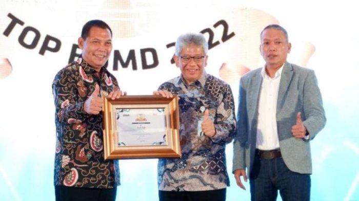 Raih Penghargaan Top BUMD 2022, Bank BJB Ajak Kolaborasi BPD Lainnya - Tribunpekanbaru.com