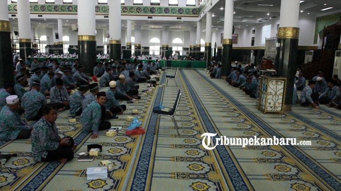 163 JCH Asal Riau Belum Lunasi Pembayaran‎ Biaya Penyelengaraan Ibadah Haji - Tribunpekanbaru.com