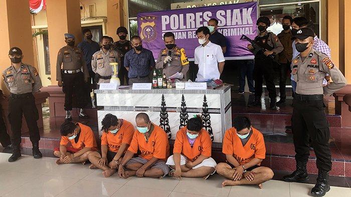Disuruh Ngaku Umur 18 Tahun Empat Gadis Belia Asal Siak Dipaksa Kerja 1671