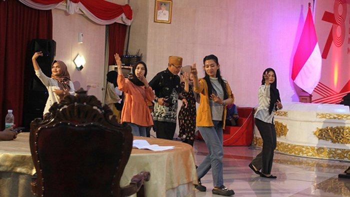 FOTO : Gladi Bersih Tribun Series di Balai Serindit Pekanbaru ...