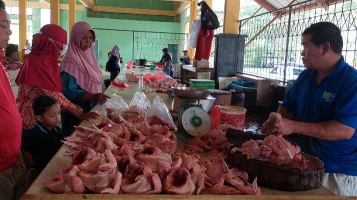 VIDEO: Harga Ayam Potong Mulai Naik di Siak, Disusul Cabai dan Bawang Merah - Tribunpekanbaru.com