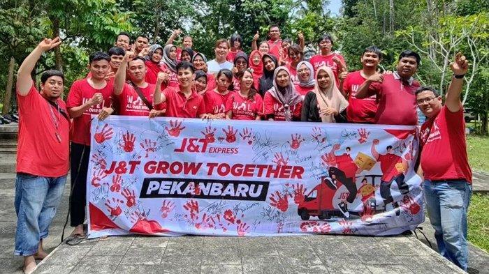 JNT Ekspress Pekanbaru Gelar JNT Grow Together Sebagai Program CSR ...