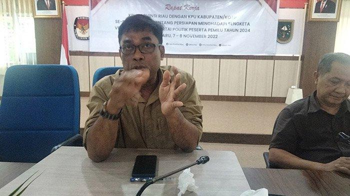 KPU Tetapkan Rusli Ahmad dan Mimi Lutmila Penuhi Syarat Dukungan ...
