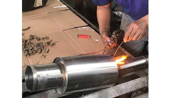 Knalpot Silent Bikin Mobil Tampil Racing Tanpa Bising, Penggunaan BBM ...
