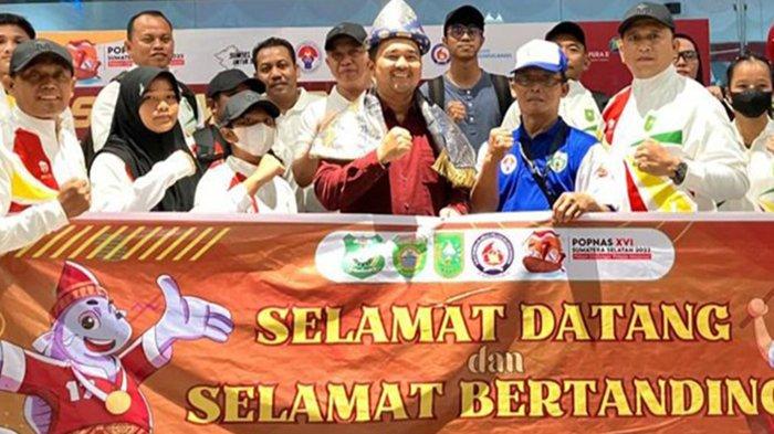 Kontingen Popnas Riau Tiba di Palembang, Bulutangkis Main Perdana ...
