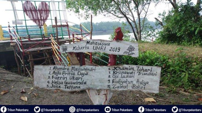 Mahasiswa Kukerta Universitas Riau Buat Spot Foto di Dekat Kolam Hijau ...