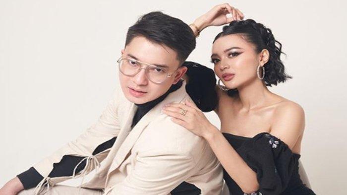 Biodata Max Adam, Pria yang Akan Nikahi Wika Salim, Kisah Cinta Jadi ...