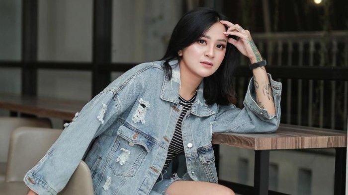 Siapa Nadia Zerlinda Viral Tiktok? Cewek Bertato Asal Indonesia - Tribunpekanbaru.com