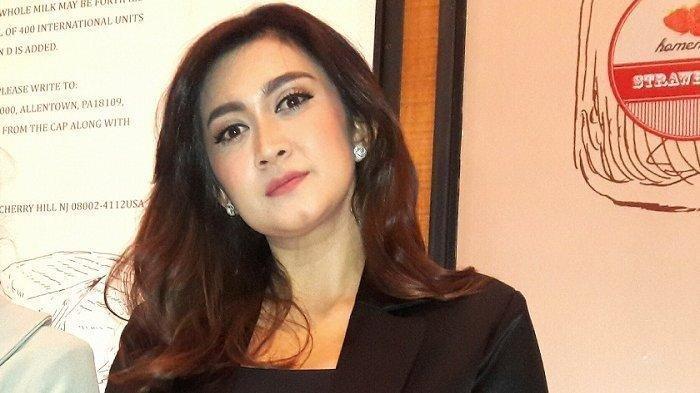 Aduh Terungkap, Akhirnya Nafa Urbach Angkat Suara Soal Beri Jatah ke ... Aduh Terungkap, Akhirnya Nafa Urbach Angkat Suara Soal Beri Jatah ke ...