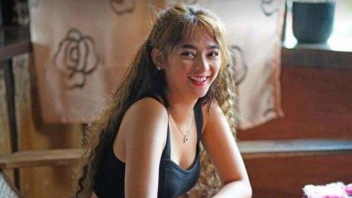 Nonton Film Filipina yang Dibintangi Aj Raval Sub Indo, Film 2019, 2021, 2022 dan 2023 ...