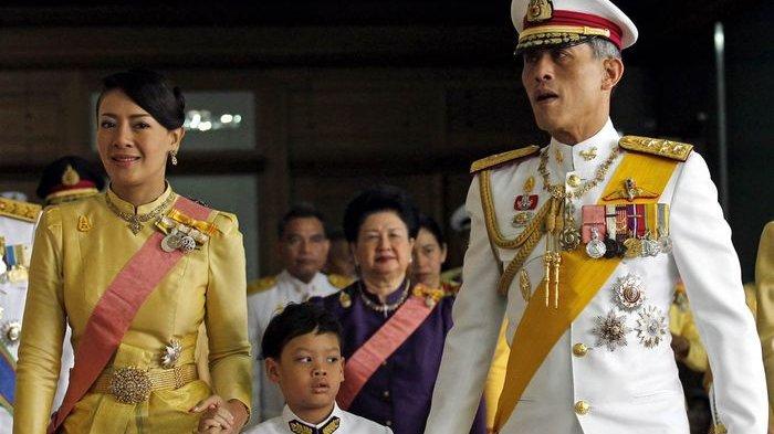 Menguak Sosok Penerus Raja Thailand yang Kontroversi Itu:Sifat ...