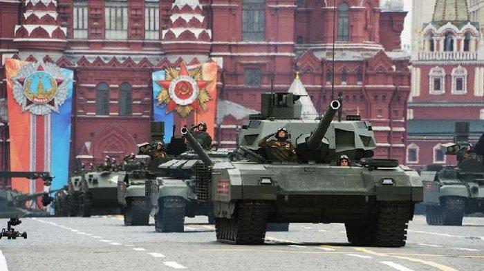 Gelar Parade Militer Akbar, Vladimir Putin Sebut Dunia Berutang kepada ...