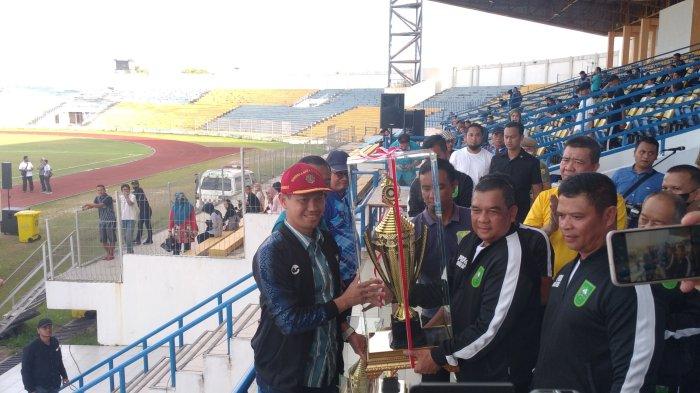 Pekanbaru Juara Umum Popda Riau, Lengkap dengan Emas Sepakbola ...