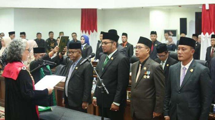 Pimpinan DPRD Inhil Periode 2024 - 2029 Resmi Dilantik, Iwan Taruna Jabat Ketua ...