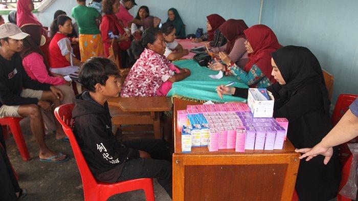 FOTO : IDI Pekanbaru Gelar Pengobatan Massal di Lokasi Banjir Rumbai ...
