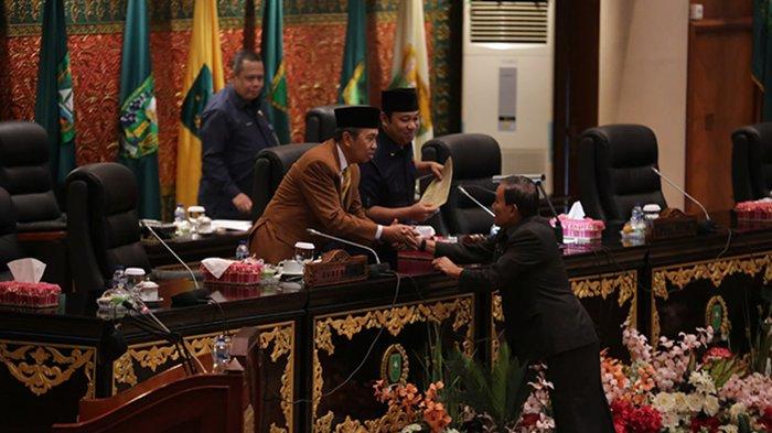 Politisi PAN Ini Minta Mendagri Percepat Proses Pemberhentian Syamsuar ...