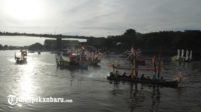 Pemkab Siak Tutup Tahun 2023 dengan Festival Sungai Siak ... Pemkab Siak Tutup Tahun 2023 dengan Festival Sungai Siak ...