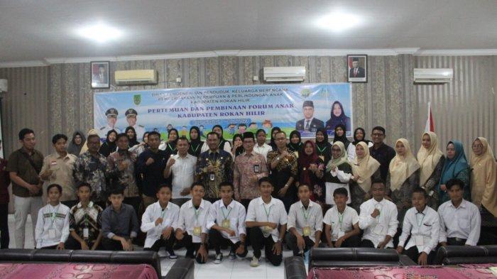 Pertemuan dan Pembinaan Forum Anak Kabupaten Rohil, Ini Harapan Sekda ...