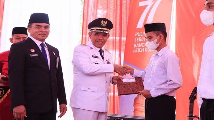 Dua Orang Langsung Bebas dari Bui, 1.287 Napi Lapas Bangkinang Terima Remisi HUT ke-77 RI ...