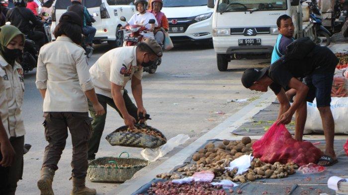 Siap-Siap, Pedagang Pasar Tumpah di Jalan Ahmad Yani Pekanbaru Bakal ...