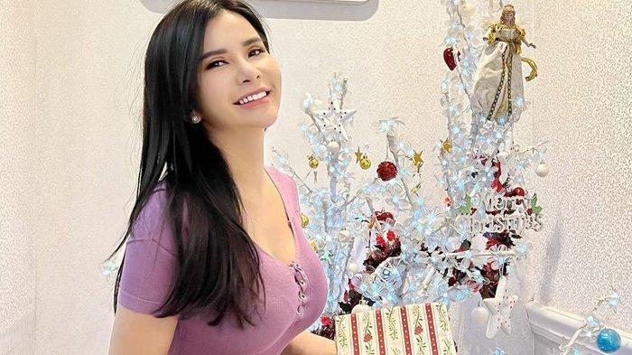 Siapa yang Dimau Maria Vania Saat Natal? Maria Vania Agama Apa? Ini ...