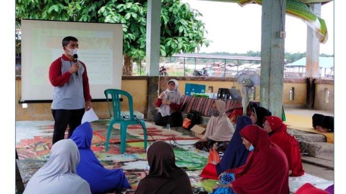 Tim Abdimas FK UNRI Bantu Pengelolaan Pelayanan Penyakit Asam Urat di ...