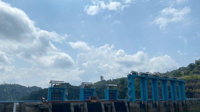 Intensitas Hujan Naik, Elevasi Waduk PLTA Koto Panjang di Kampar Naik 1 ...