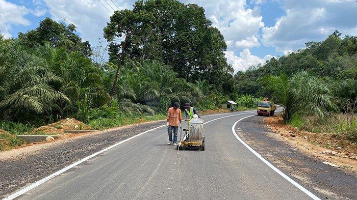 Pemprov Kalbar Tuntas Bangun Jalan Provinsi Nanga Taman-Nanga Mahap ...