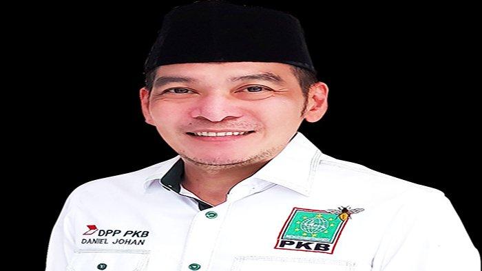 Cerita Daniel Johan, Dari Aktivis Hobby Membaca Hingga Dapat ...