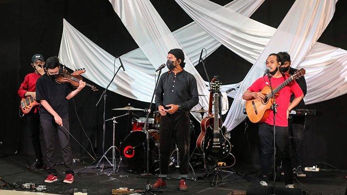 Galang Donasi, Bea Cukai Pontianak Hadirkan Band Coffternoon Konser ...