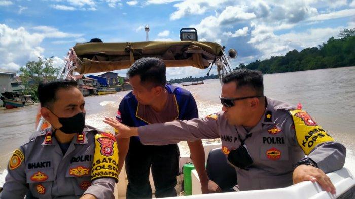Kabag Ops Polres Melawi Bersama Kapolsek Nanga Pinoh Cek Kesiapan Lomba Sampan, Ini Harapannya ...