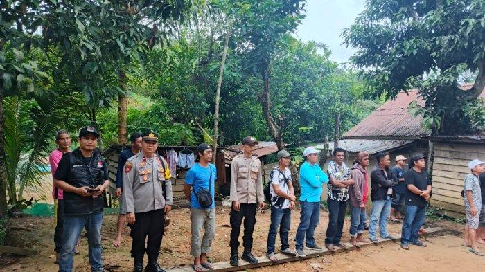 Kapolsek Ambalau Pimpin Pengamanan Kampanye Calon Bupati dan Wakil ...