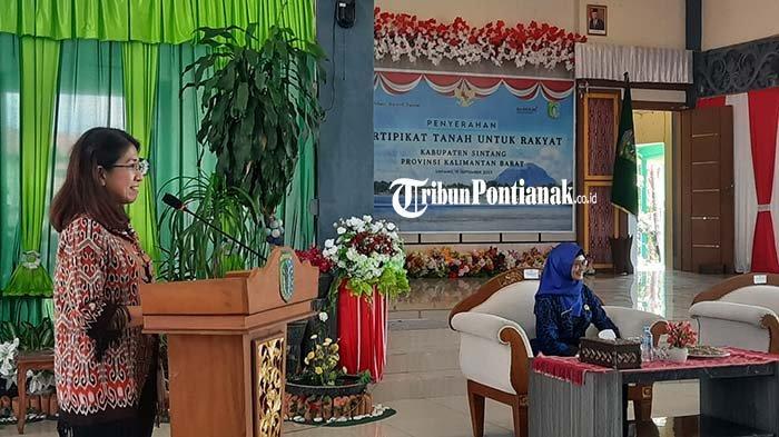 Andi Tenri Abeng Dorong Masyarakat Sintang Pasang Patok Bidang Tanah ...