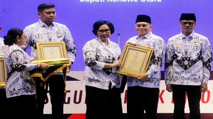 Kubu Raya Terima Penghargaan Nasional dari Pengurus Besar Persatuan ...