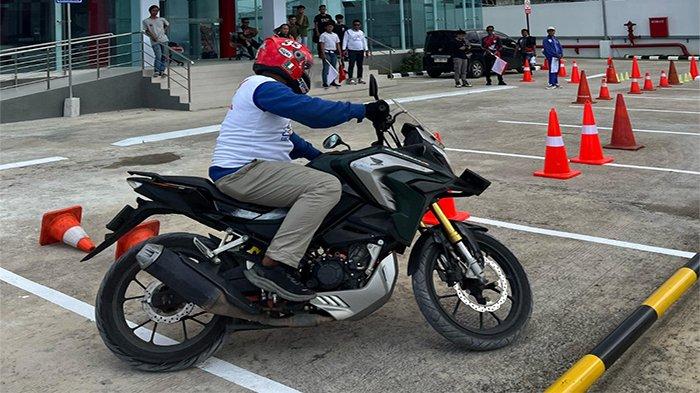 Asmo Kalbar Gelar Kompetisi Safety Riding Regional 2025 - Tribunpontianak.co.id