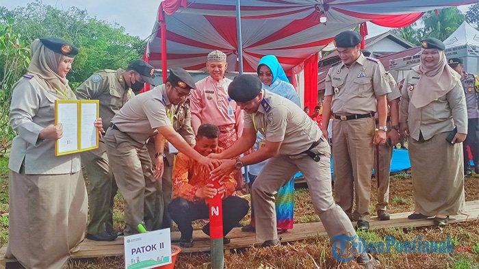 BPN Mempawah Laksanakan GEMAPATAS dan Penyerahan Sertifikat Hak Atas Tanah PTSL 2022 ...