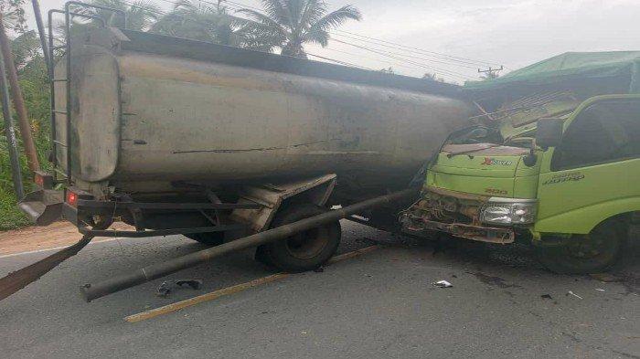 Kronologi Adu Banteng Truk vs Mobil Tangki di Sungai Duri Bengkayang ... Kronologi Adu Banteng Truk vs Mobil Tangki di Sungai Duri Bengkayang ...