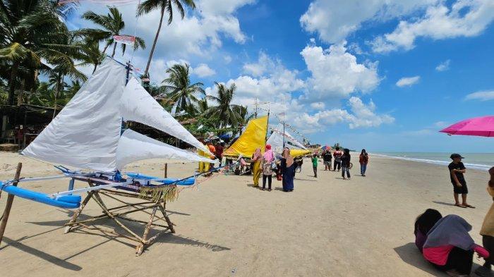 Masyarakat Paloh Gelar Ritual Adat Antar Ajong, Disparpora Sambas ...