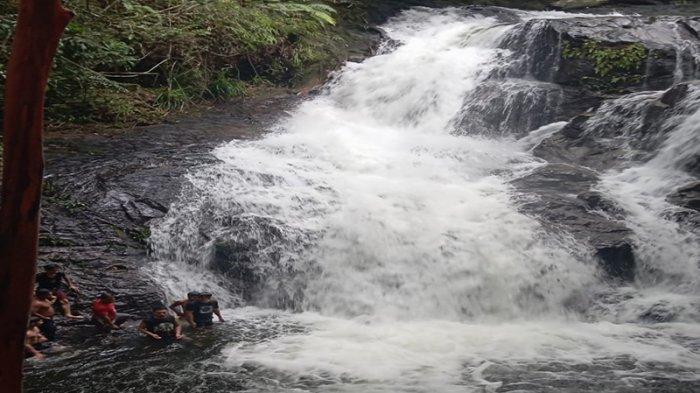 Mandi di Air Terjun Siling Beroban Ketapang, Remaja 16 Tahun Meninggal Dunia Tenggelam ...