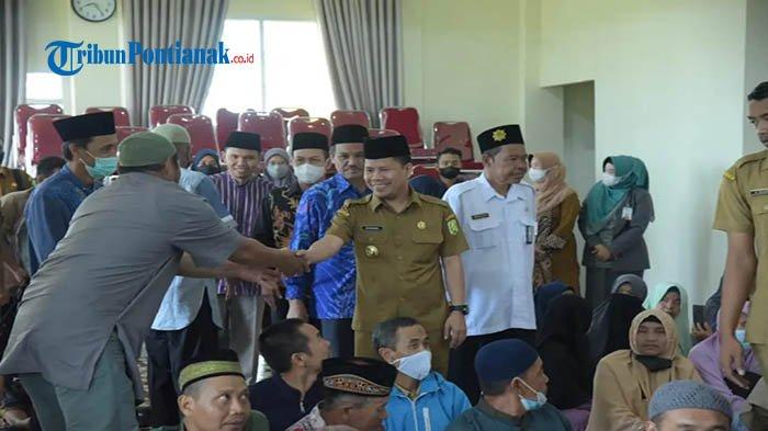 Buka Bimbingan Manasik Haji, Satono Berharap 143 Jemaah Haji Doakan Sambas Maju Damai dan ...