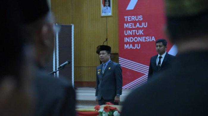 Bupati Satono Minta Jajaran Pemkab Sambas Selalu Kompak Demi Kemajuan Daerah - Tribunpontianak.co.id