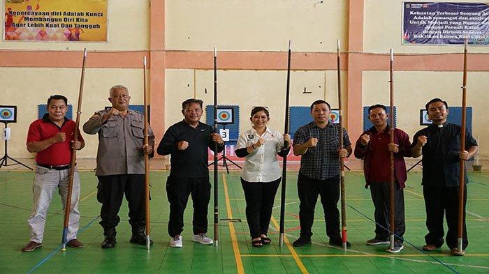 Buka Turnamen Menyumpit, Bupati Sanggau Paolus Hadi: Jaga Sportivitas ...
