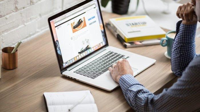 Contoh Bentuk Asking And Offering For Help Dialog Beserta Artinya ...