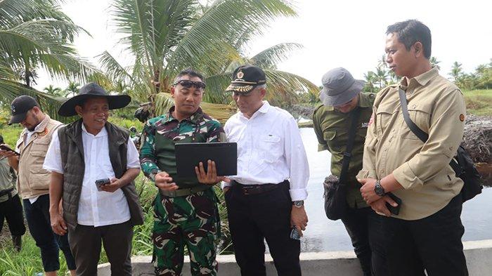 Dandim Mempawah Dampingi Tim Kementan RI Tinjau Progres Optimalisasi Lahan Rawa ...