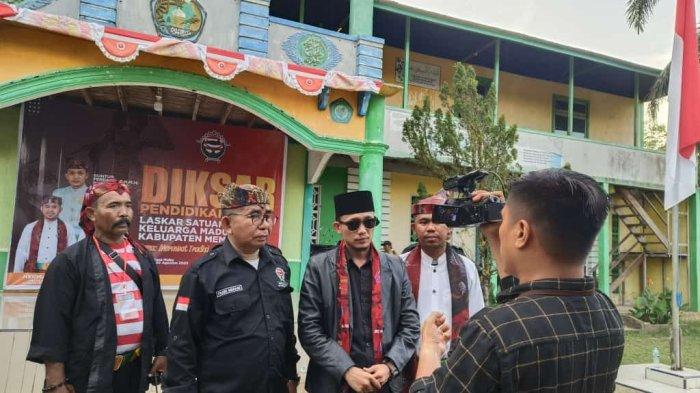 Buka Diksar LSKM Kabupaten Mempawah, Guntur Perdana: Diksar Agenda ...