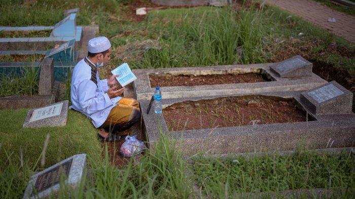 Bacaan Doa Ziarah Kubur Jelang Hari Raya Idul Fitri 2023 dan Cara ...