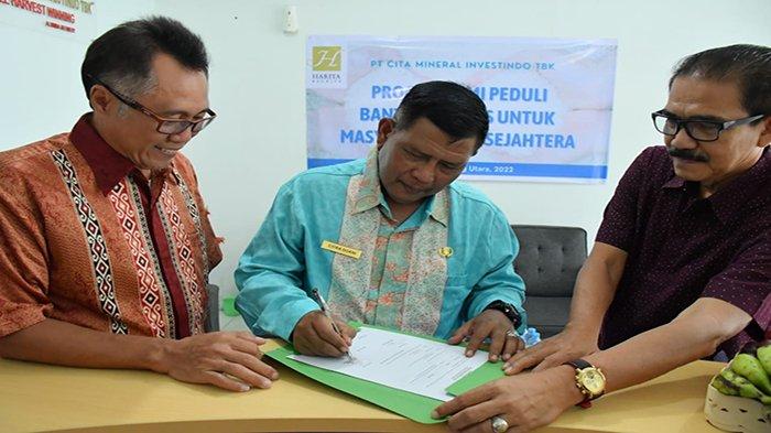 Pemda Kayong Utara Terima Secara Simbolis Bantuan Beras dari PT CMI ...