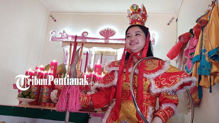 Kisah Awal Mula Ellen Febrianti Tatung Cantik Asal Pontianak Mendapat Anugrah di Usia 13 Tahun ...